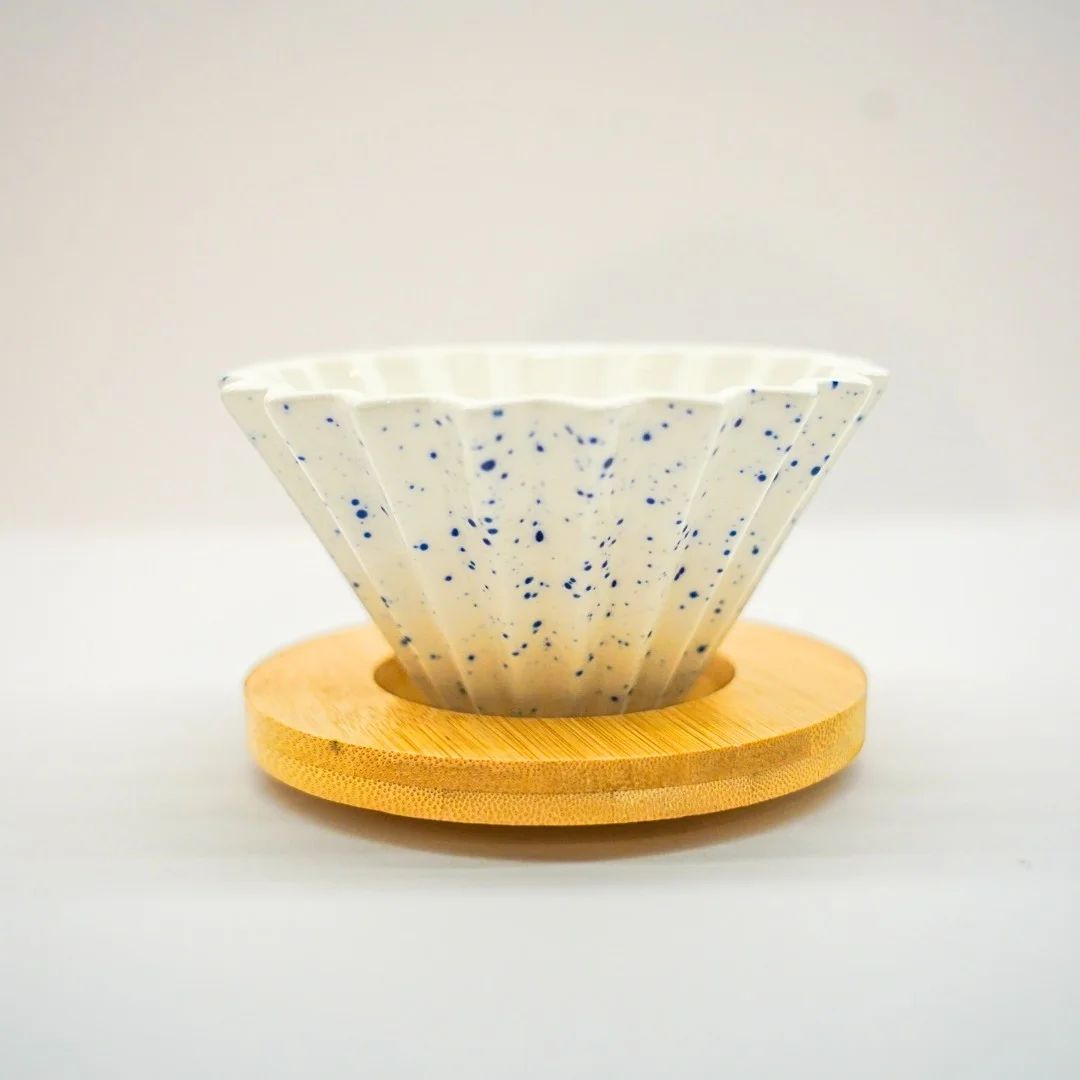 Cafetera origami - Flower dripper Blanco Pollock - Distrito Cafetero
